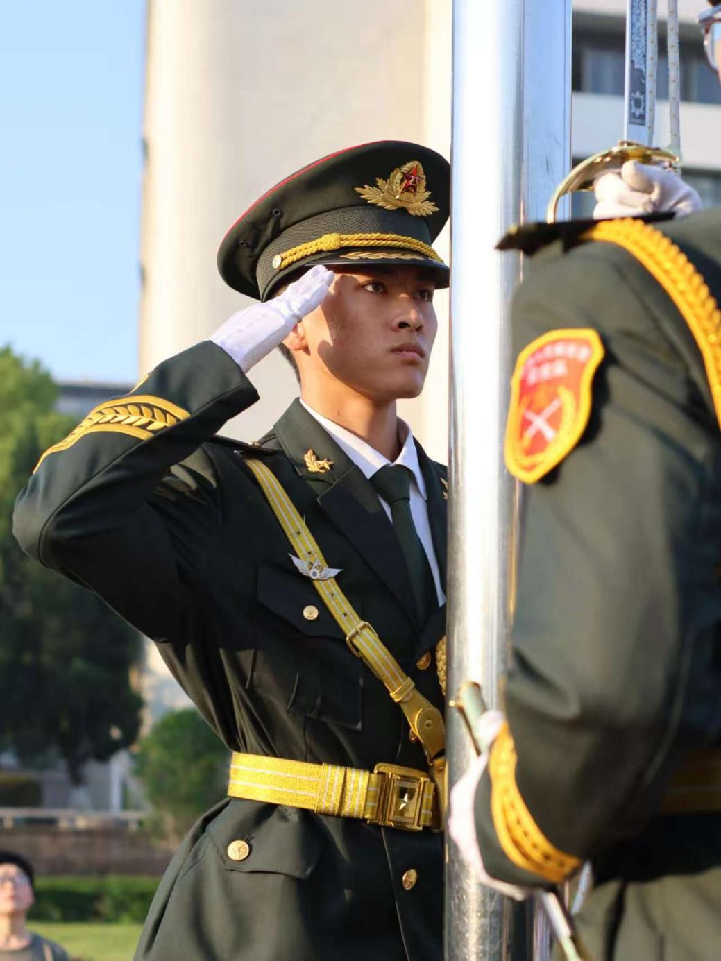 教官风采大赏 || 口令响起！这波教官魅力请查收 哨音骤响，“立正”令下-衡阳师范学院文学院